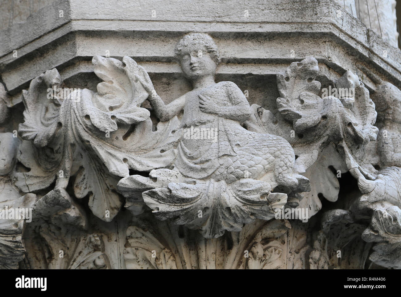 Italy. Venice. Doge's Palace. 14th-15th century. Venetian Gothic style ... Italy. Venice. Doge's Palace. 14th-15th century. Venetian Gothic style ...