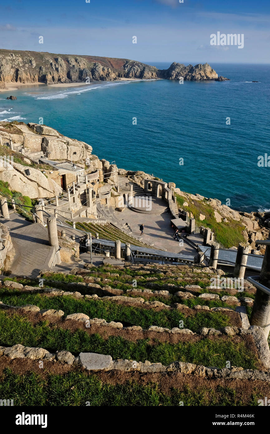 Cornwall theatres uk hi-res stock photography and images - Alamy