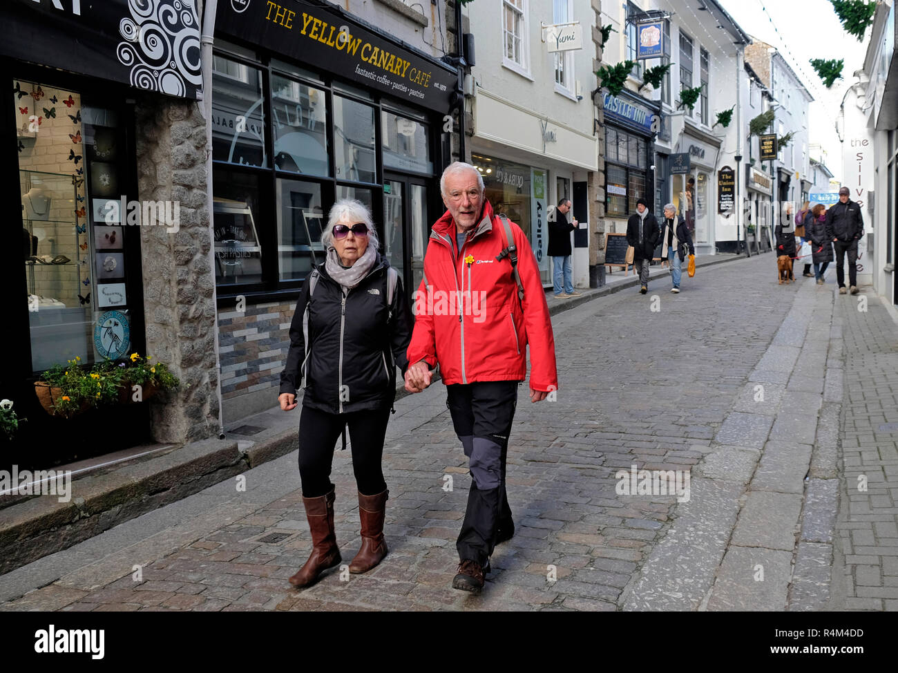 Cornwall St Ives Postcards High Resolution Stock Photography and Images ...