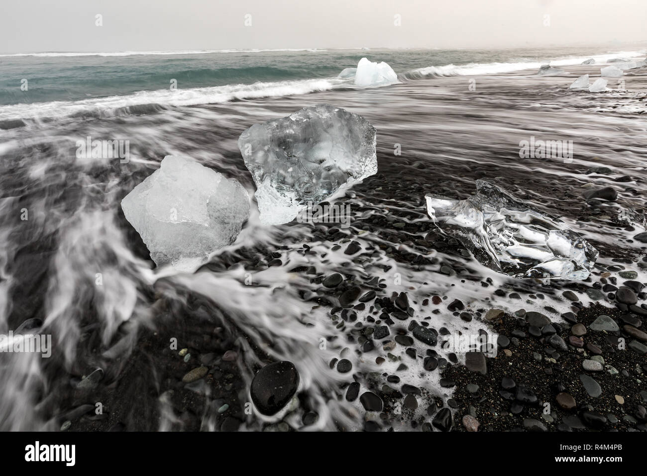 Iceberg Diamond beach Iceland Stock Photo - Alamy