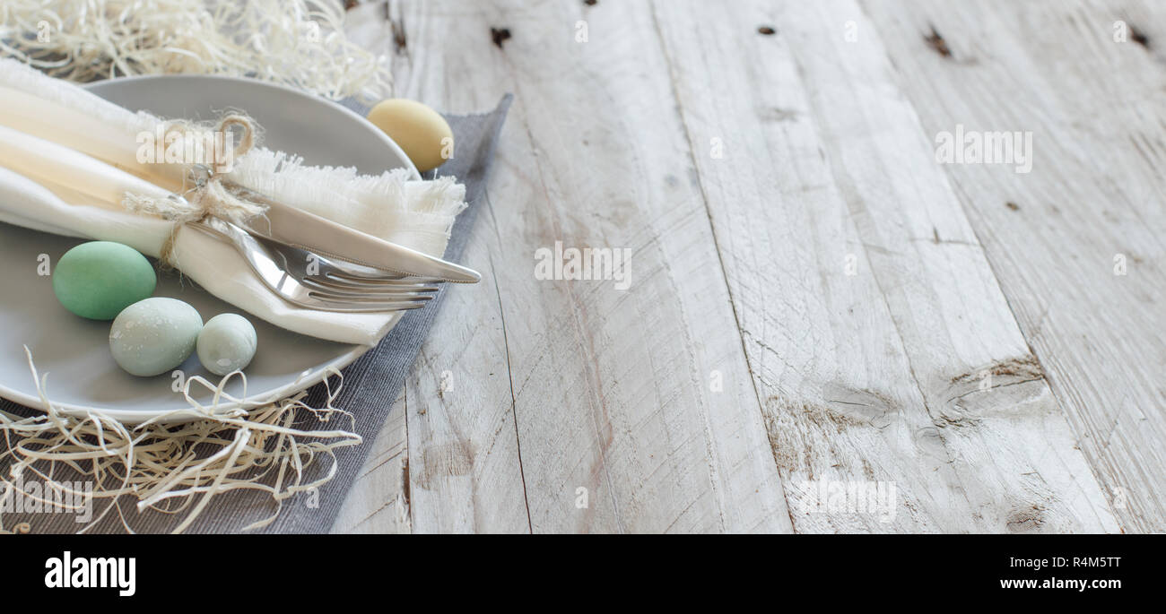 Rustic Easter table setting Stock Photo - Alamy