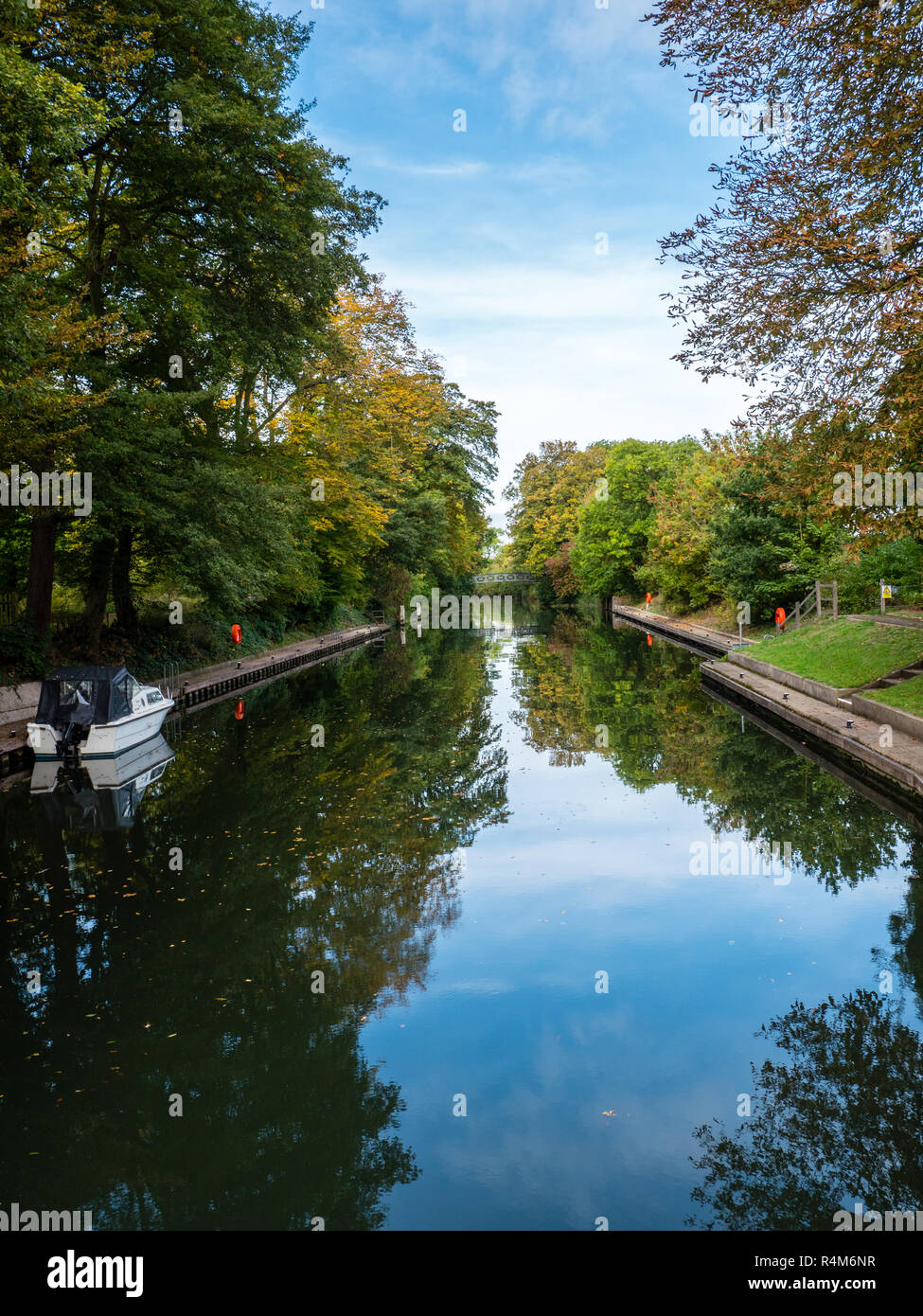Cookham lock hi-res stock photography and images - Alamy
