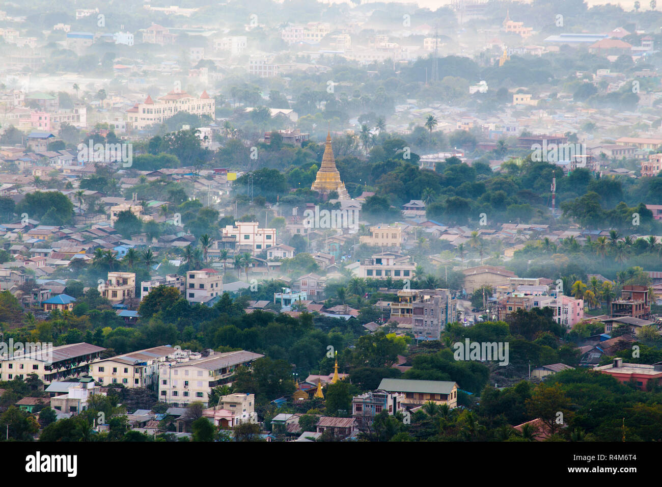 myanmar mandalay sunset Stock Photo - Alamy