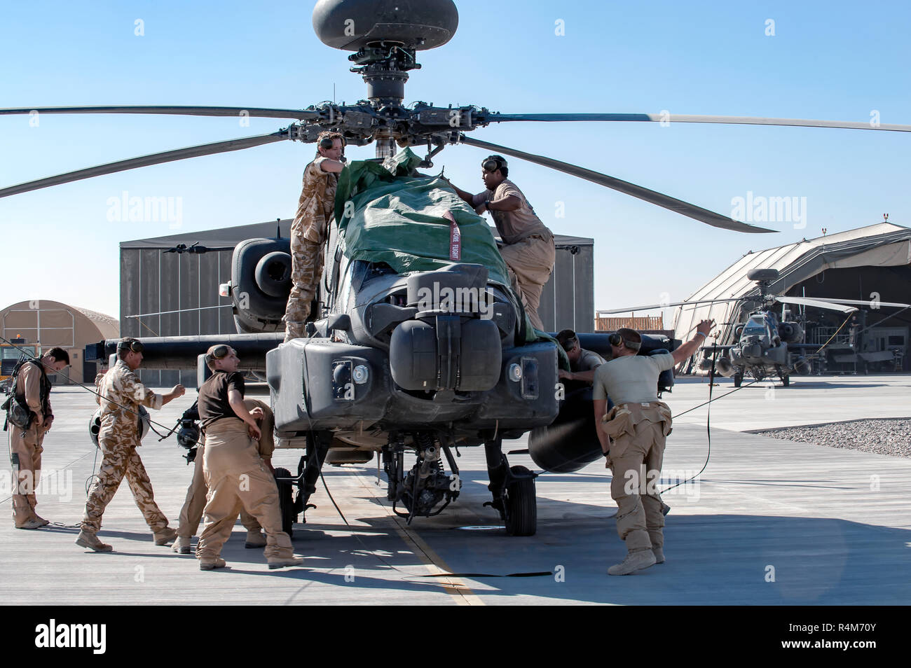 Bastion, Helmand/Afghanistan -Circa 2010 : AH 64 Longbow Apache attack ...