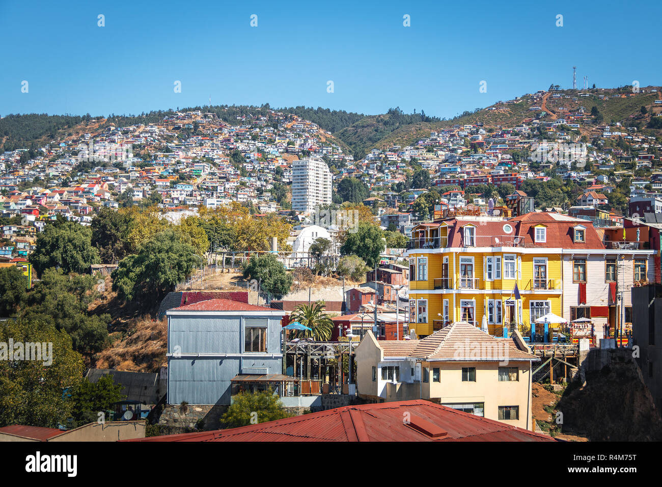 Valparaiso ascensor concepción hi-res stock photography and images - Alamy