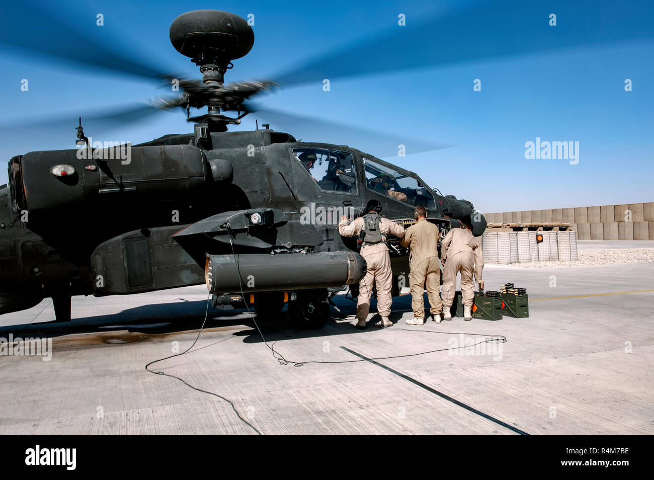 Bastion, Helmand/Afghanistan -Circa 2010 : AH 64 Longbow Apache attack ...