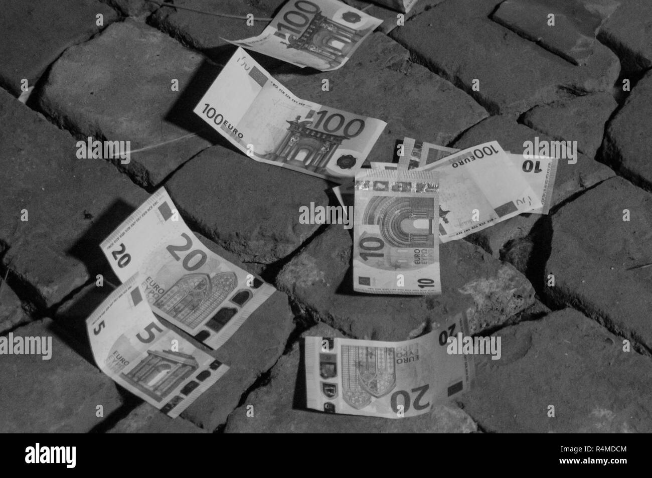 Banknotes floor hi-res stock photography and images - Alamy