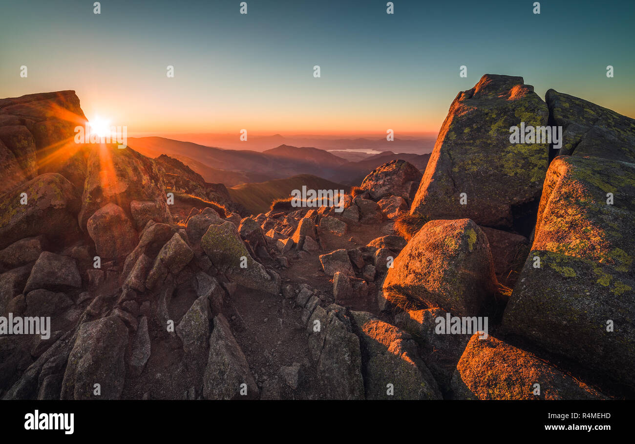 Mara peak hi-res stock photography and images - Alamy