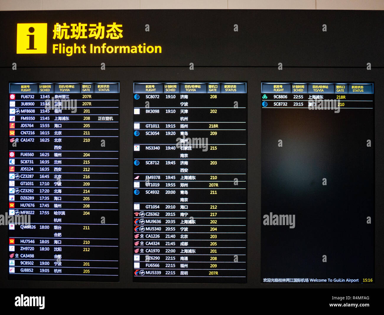 Flight information display hi-res stock photography and images - Alamy