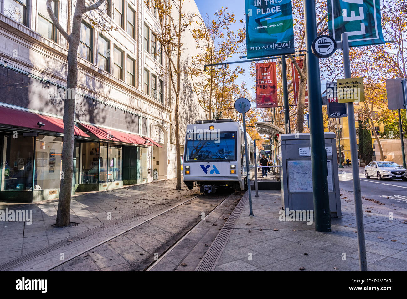 November 25, 2018 San Jose / CA / USA - VTA Train crossing through ... November 25, 2018 San Jose / CA / USA - VTA Train crossing through ...