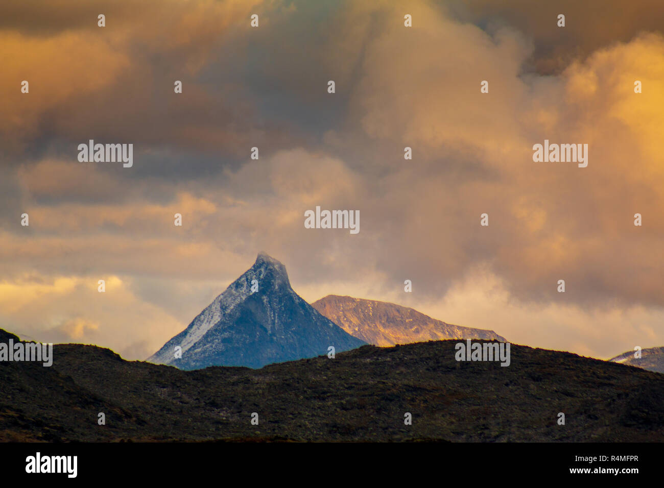 Scandinavian mountain range hi-res stock photography and images - Alamy