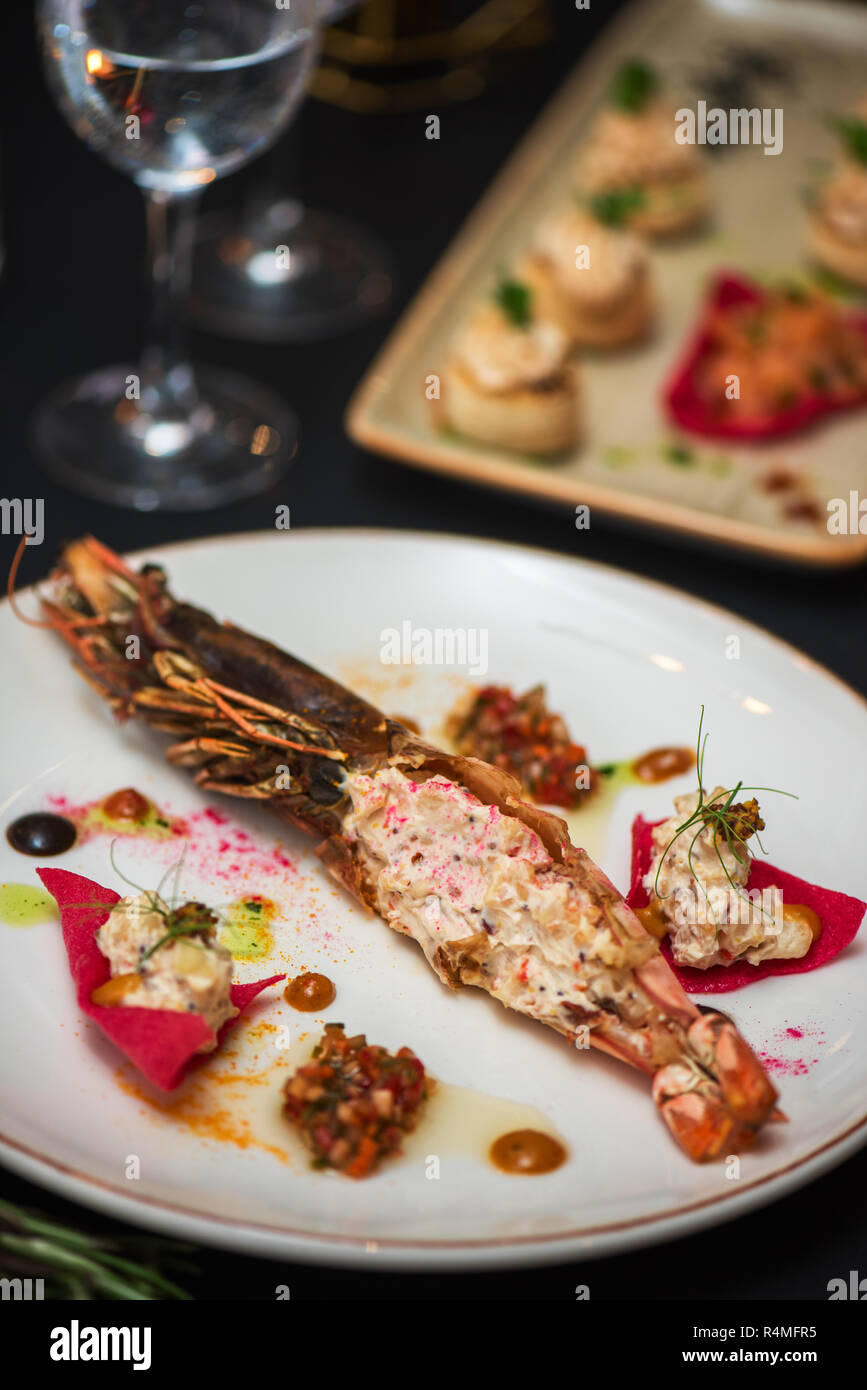 Cooked and stuffed crayfish Stock Photo - Alamy