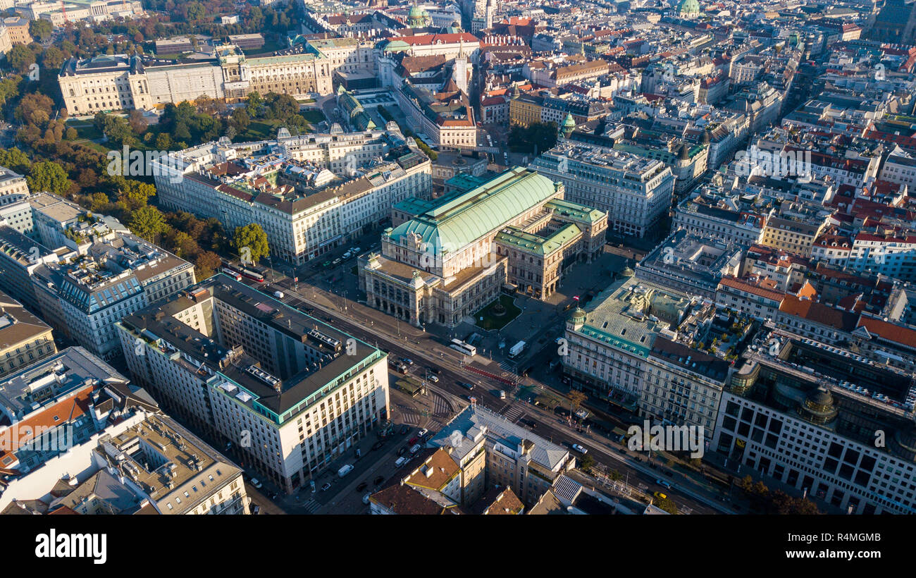 Wiener Staatsopera, Vienna State Opera House, Vienna, Austria Stock ...
