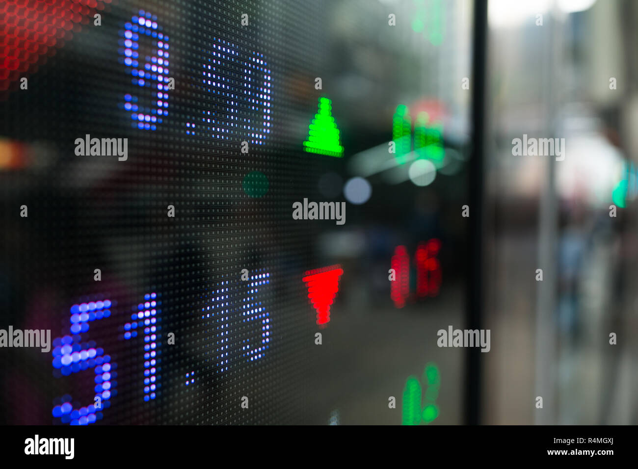 Stock market price display Stock Photo - Alamy