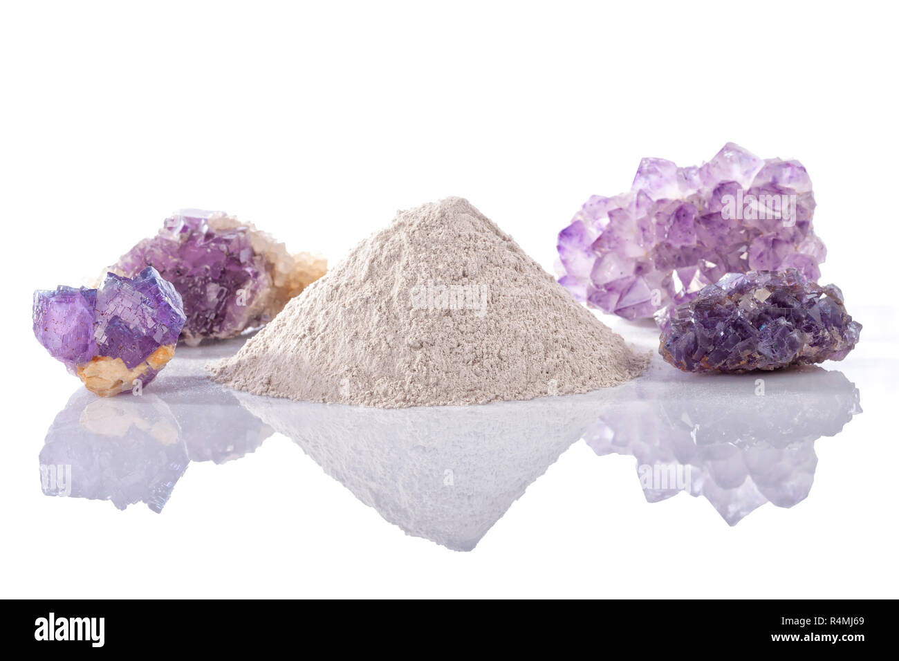 Fluorite fluorescent hi-res stock photography and images - Alamy