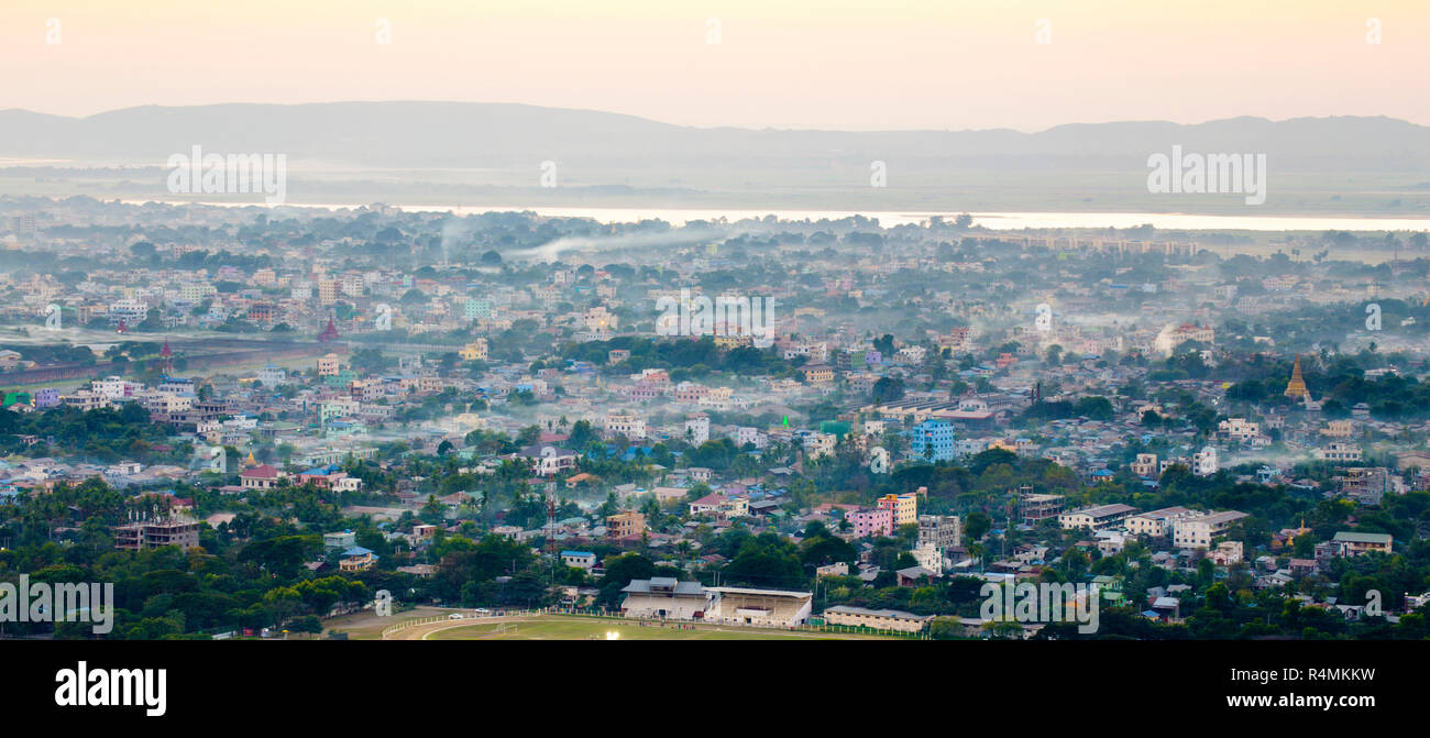 myanmar mandalay sunset Stock Photo - Alamy