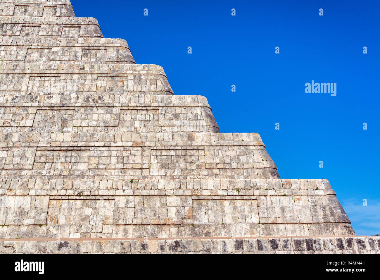Chichen Itza Pyramid Details Stock Photo - Alamy