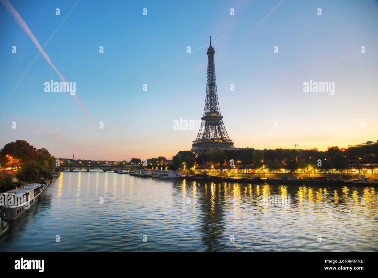 Cityscape of Paris with the Eiffel tower Stock Photo - Alamy