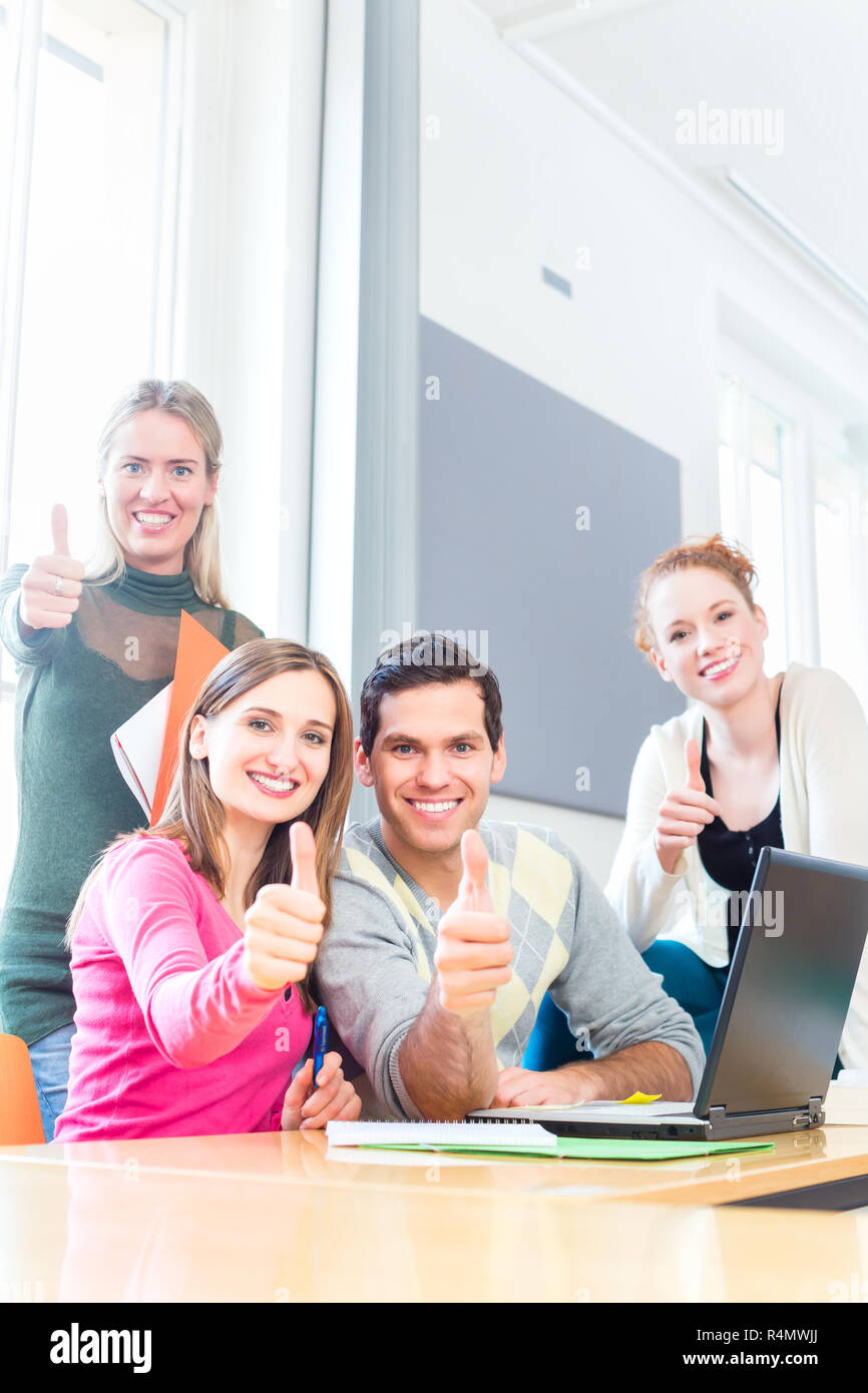 College students in teamwork learning Stock Photo - Alamy