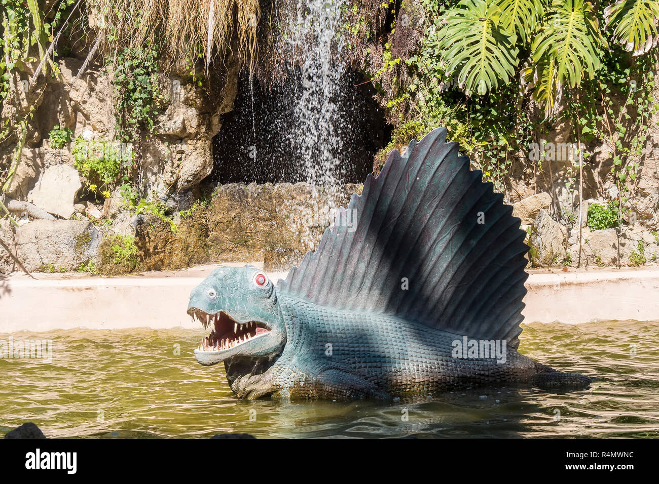 Small lake in the Genoves Park, Cadiz, Andalusia, Spain Stock Photo - Alamy