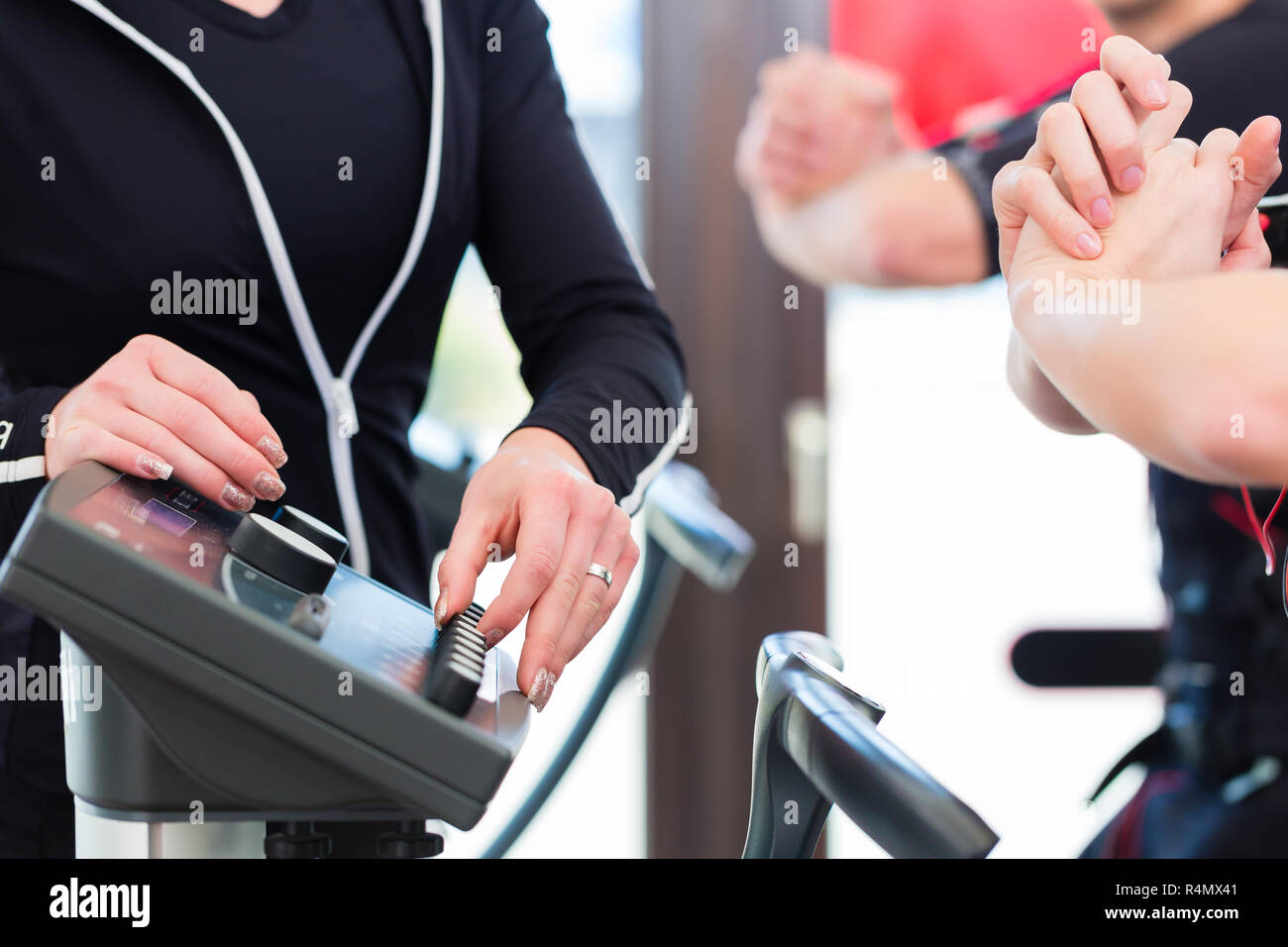 Coach giving ems training Stock Photo - Alamy