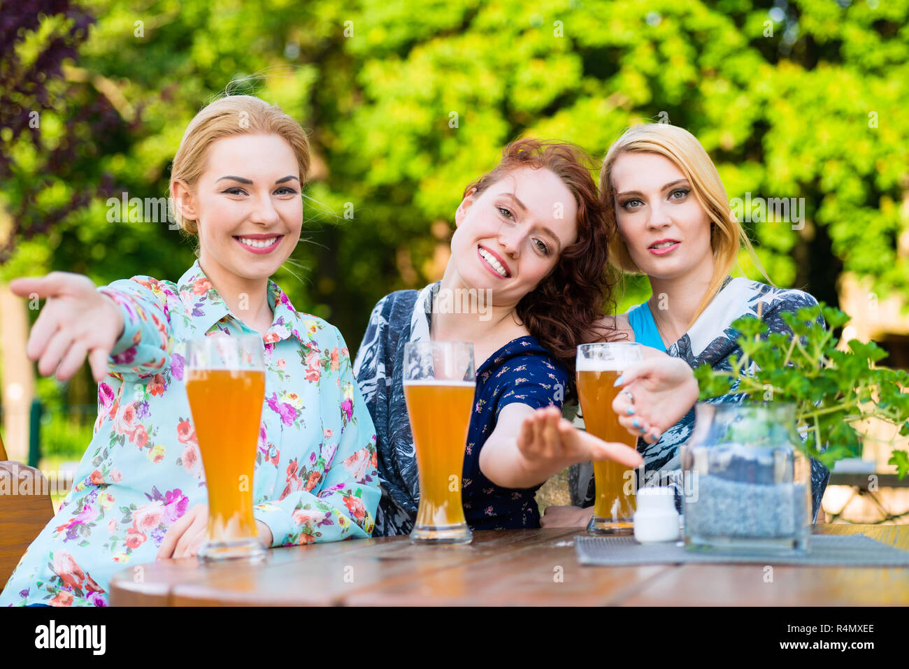 German friends chat hi-res stock photography and images - Alamy