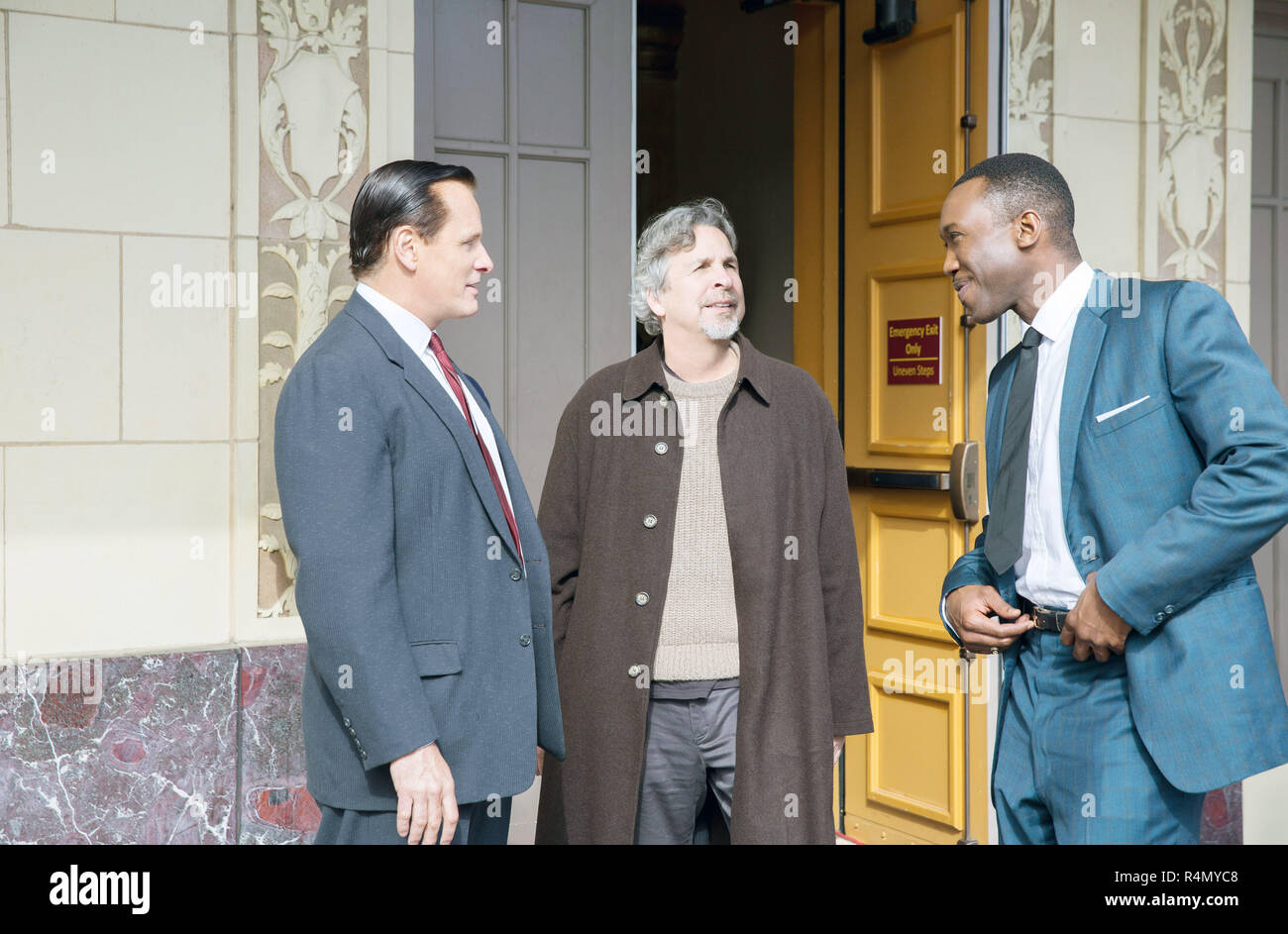 GREEN BOOK, from left: Viggo Mortensen, director Peter Farrelly ...