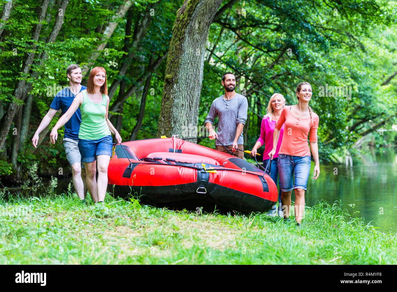 Man rowing rubber dinghy hi-res stock photography and images - Alamy