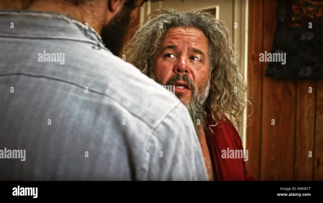 12 ROUND GUN, from left: Sam Upton (back to camera), Mark Boone Junior ...