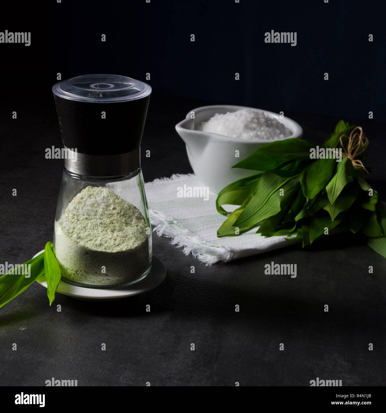wild garlic salt Stock Photo - Alamy