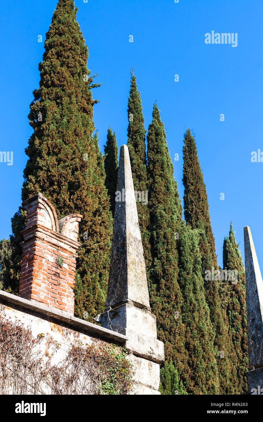 fence of giusti garden in Verona city in spring Stock Photo - Alamy