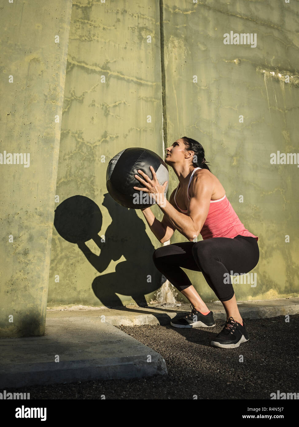 Training vertical image hi-res stock photography and images - Alamy