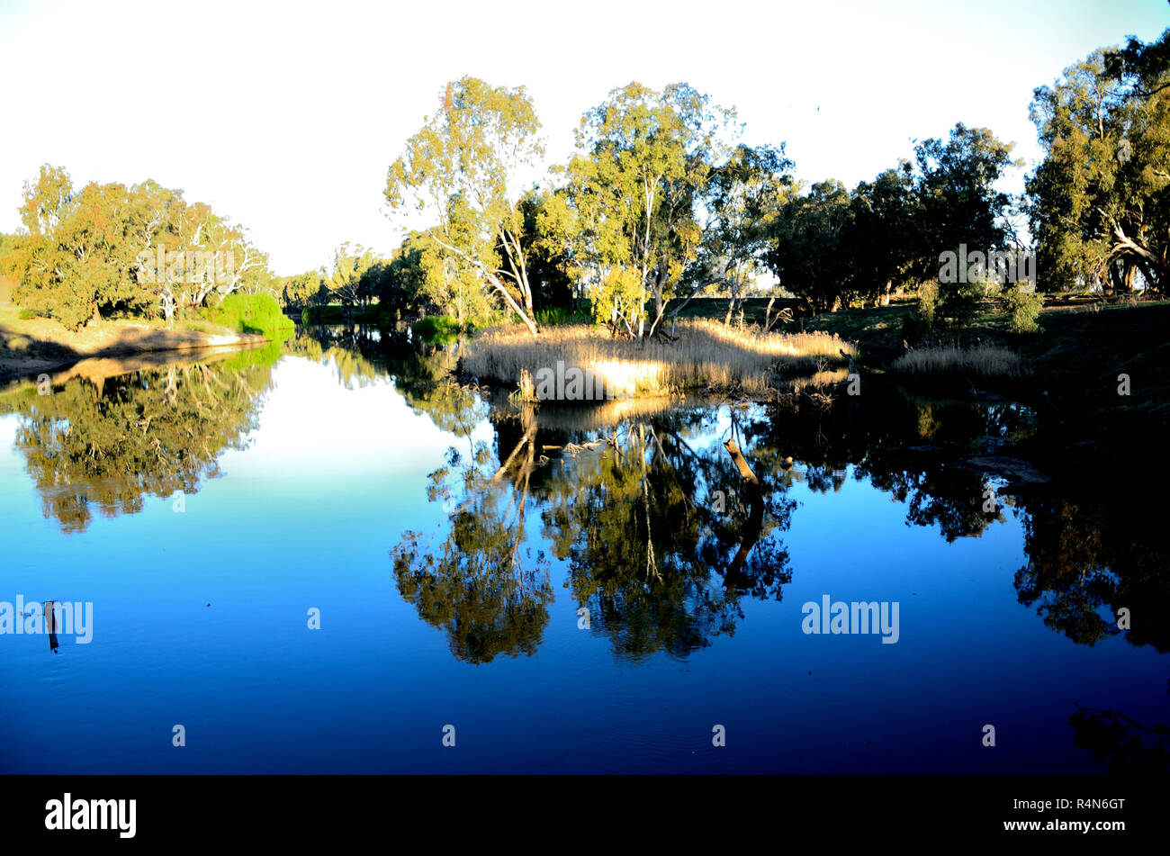 Reflection of trees in river hi-res stock photography and images - Alamy