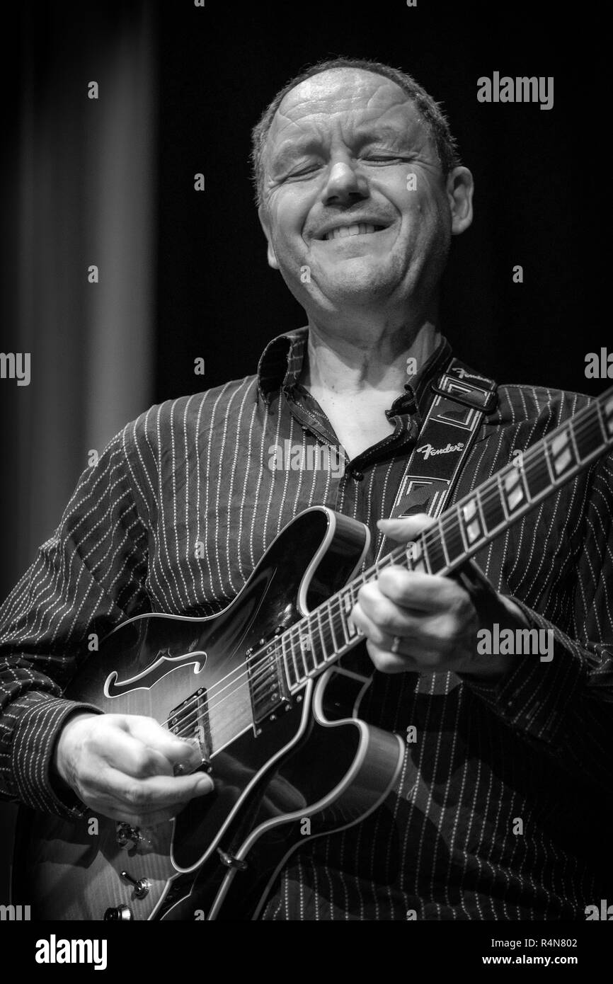 70s funk Black and White Stock Photos & Images - Alamy