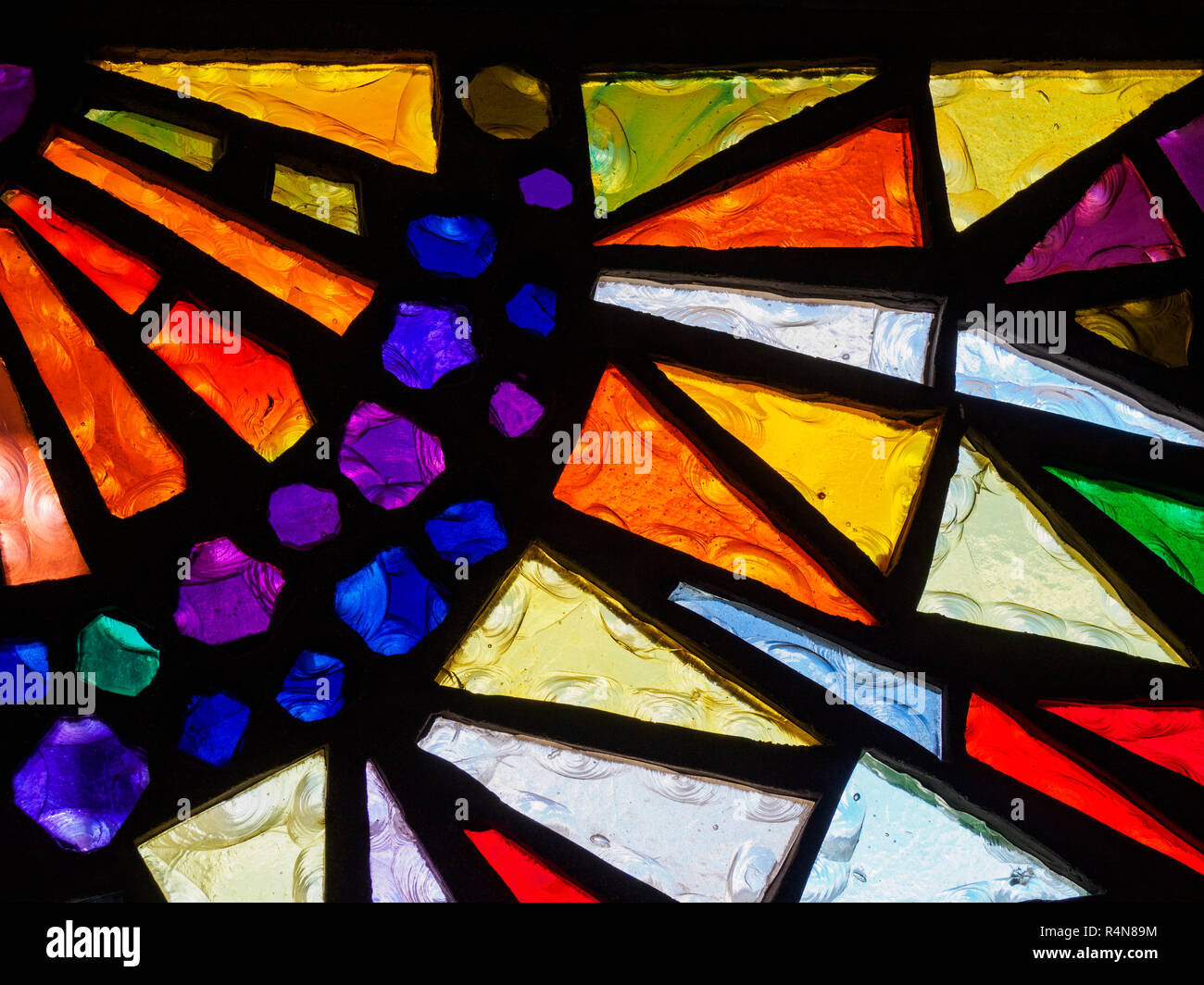 Stained glass window geometric pattern hi-res stock photography and ...