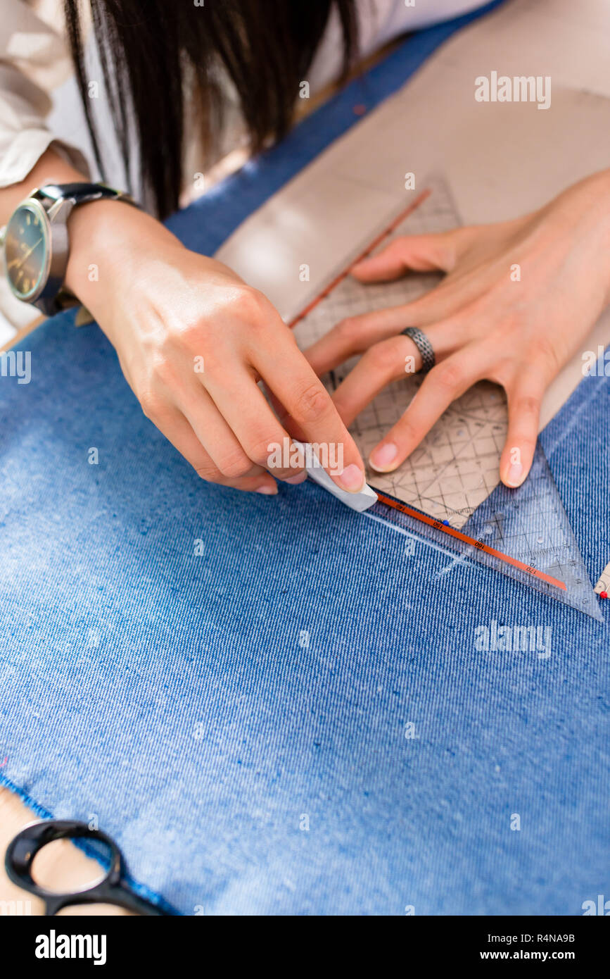 Carry scissors hi-res stock photography and images - Alamy