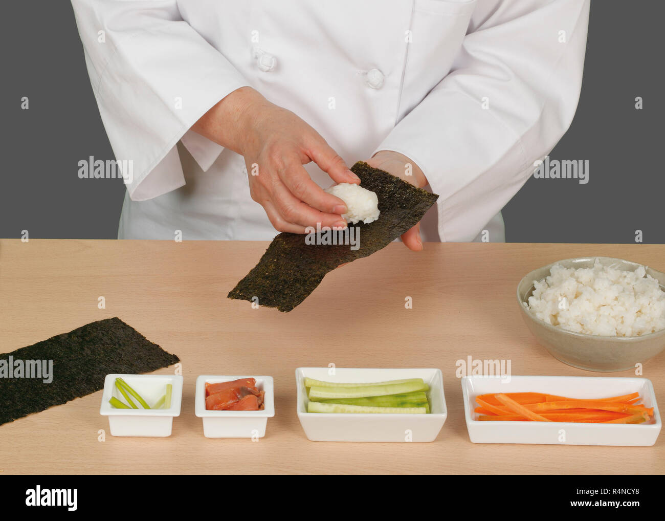 Sushi chef at work Stock Photo - Alamy