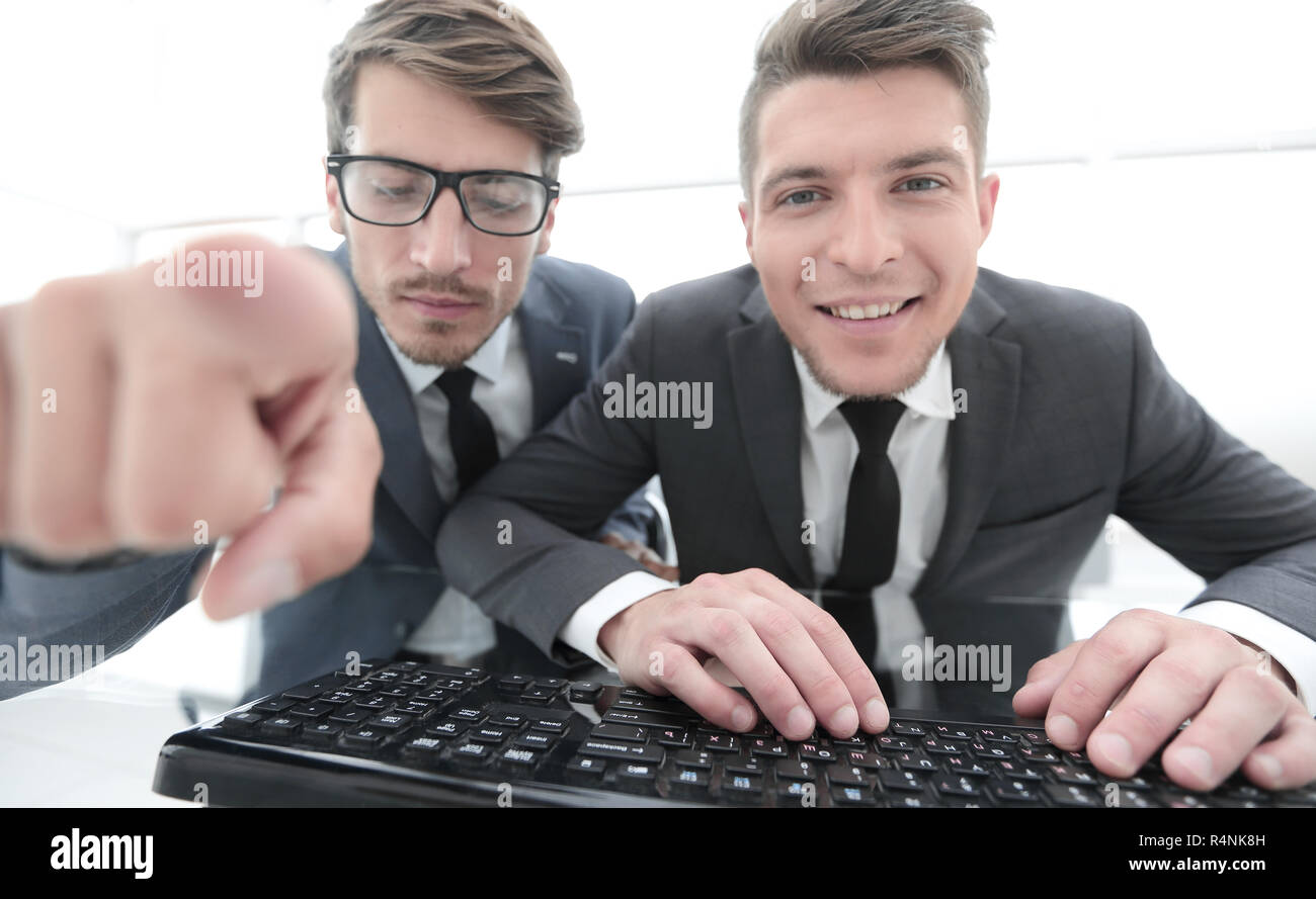 Hand finger pointing straight up hi-res stock photography and images ...