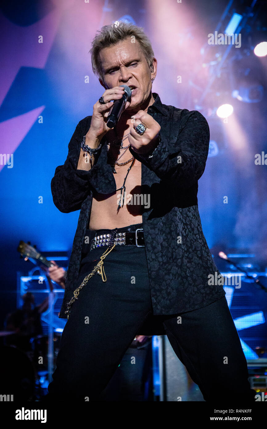 Billy Idol live at the o2 apollo Manchester 2018 Stock Photo - Alamy