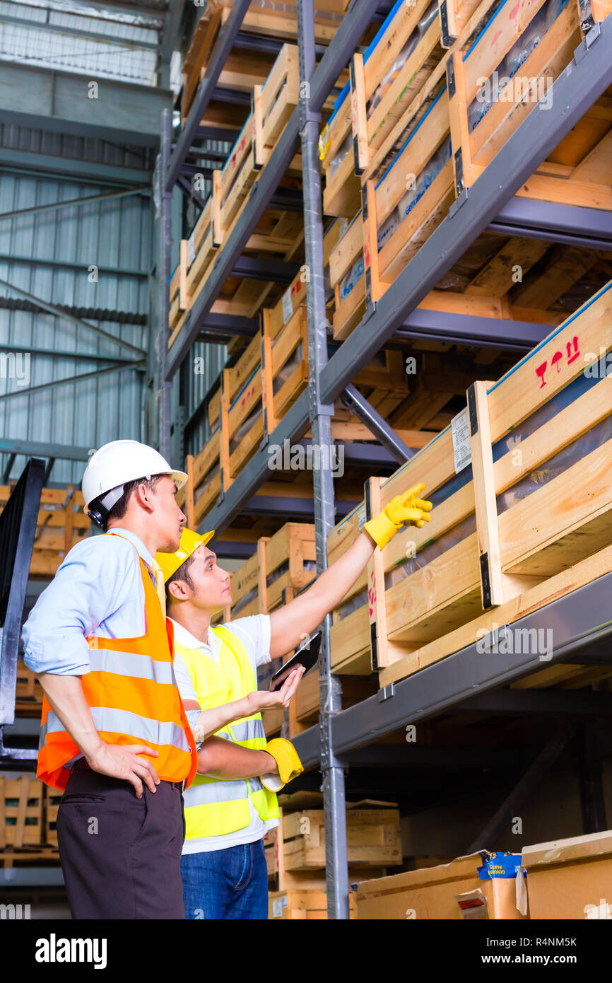 High Rack Stacker Forklift High Resolution Stock Photography and Images ...