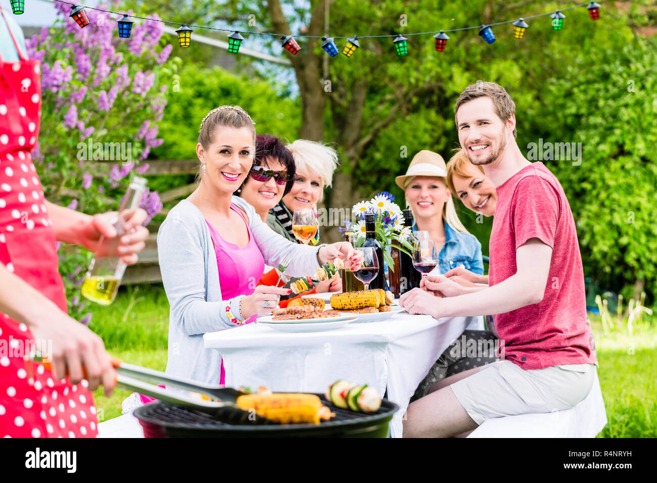 Couple outdoor grilling meat beer barbecue hi-res stock photography and ...