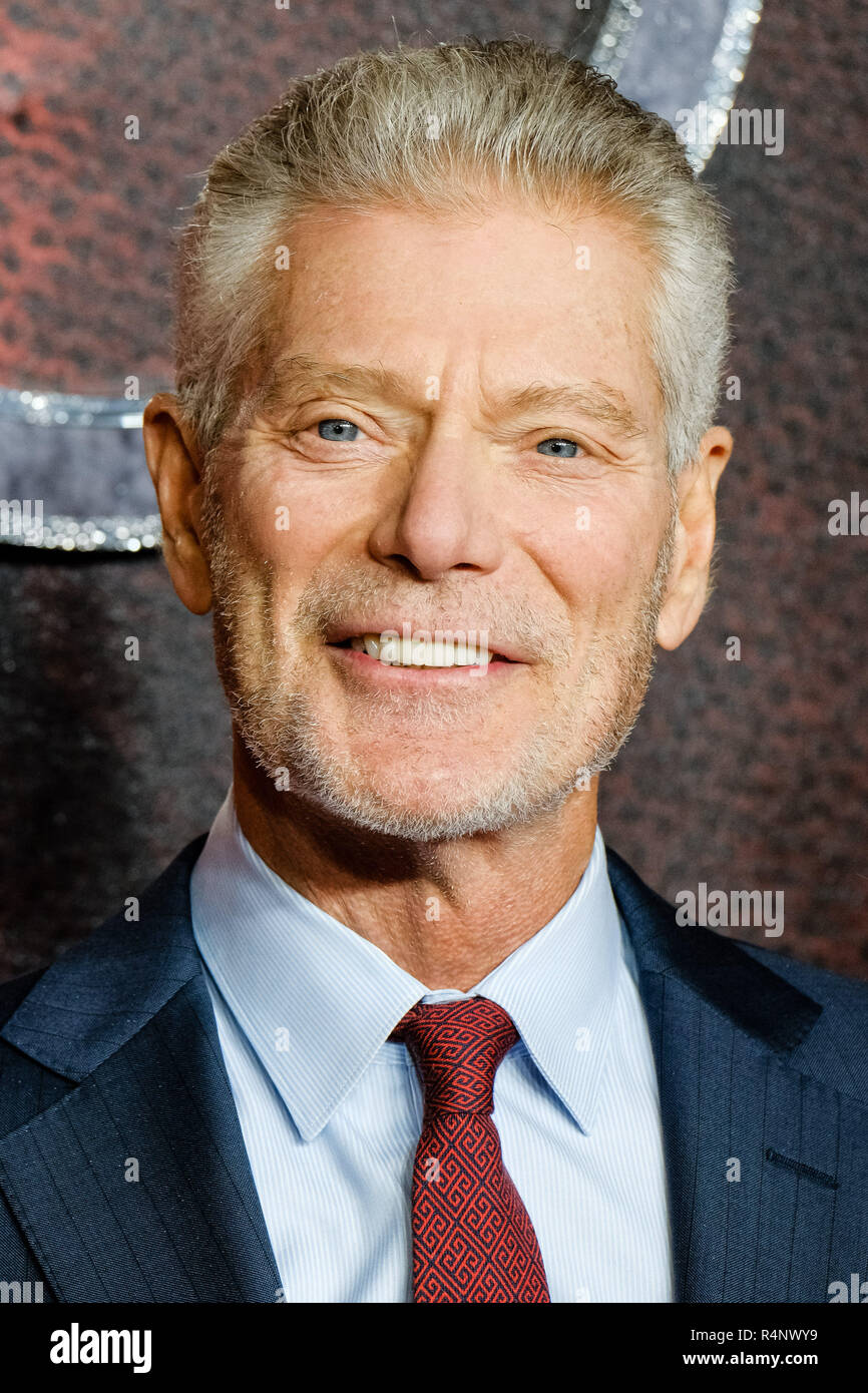 Stephen lang hi-res stock photography and images - Alamy
