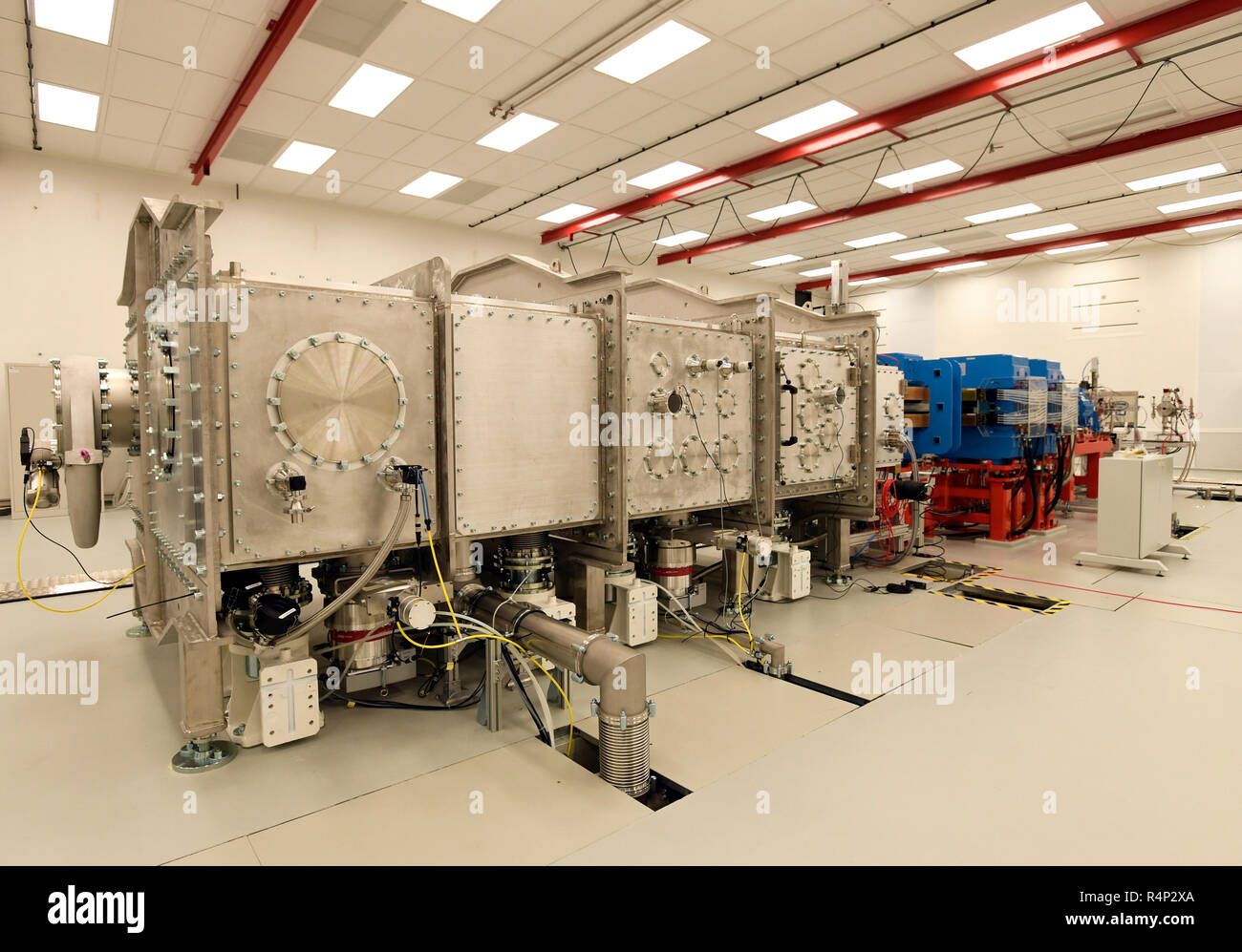 Beamline hi-res stock photography and images - Alamy