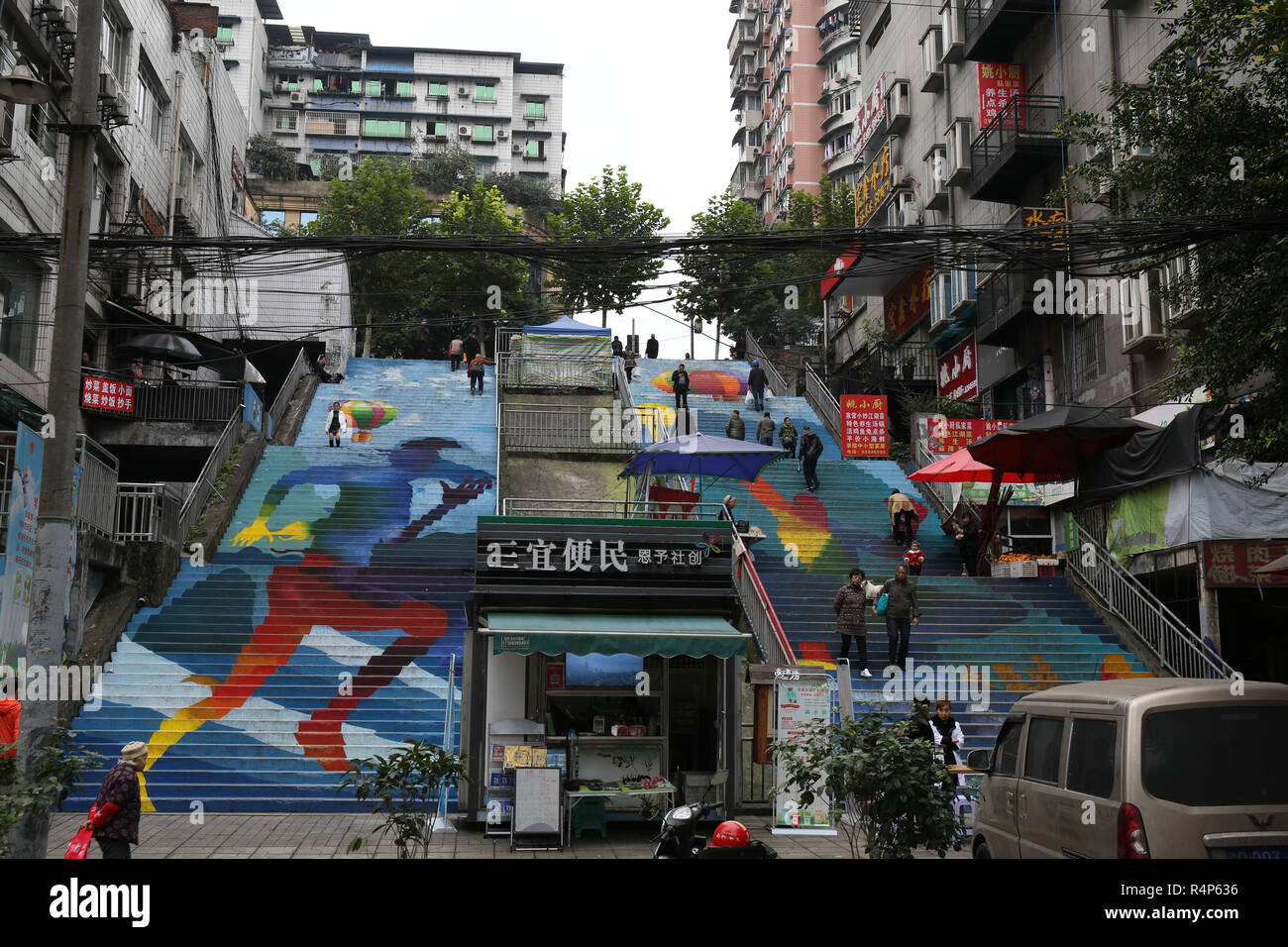 Chongqing, Chongqing, China. 28th Nov, 2018. Chongqing, CHINA-The ...
