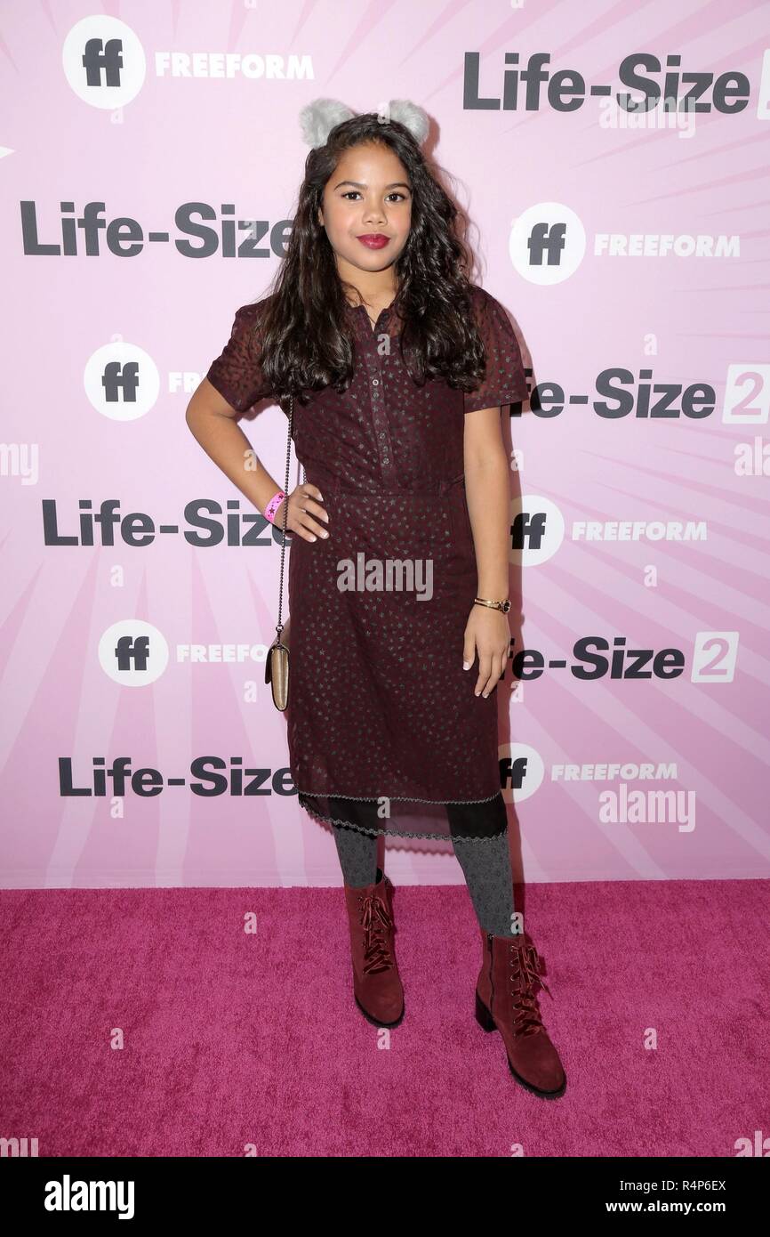 Los Angeles, CA, USA. 27th Nov, 2018. Alison Fernandez at arrivals for ...