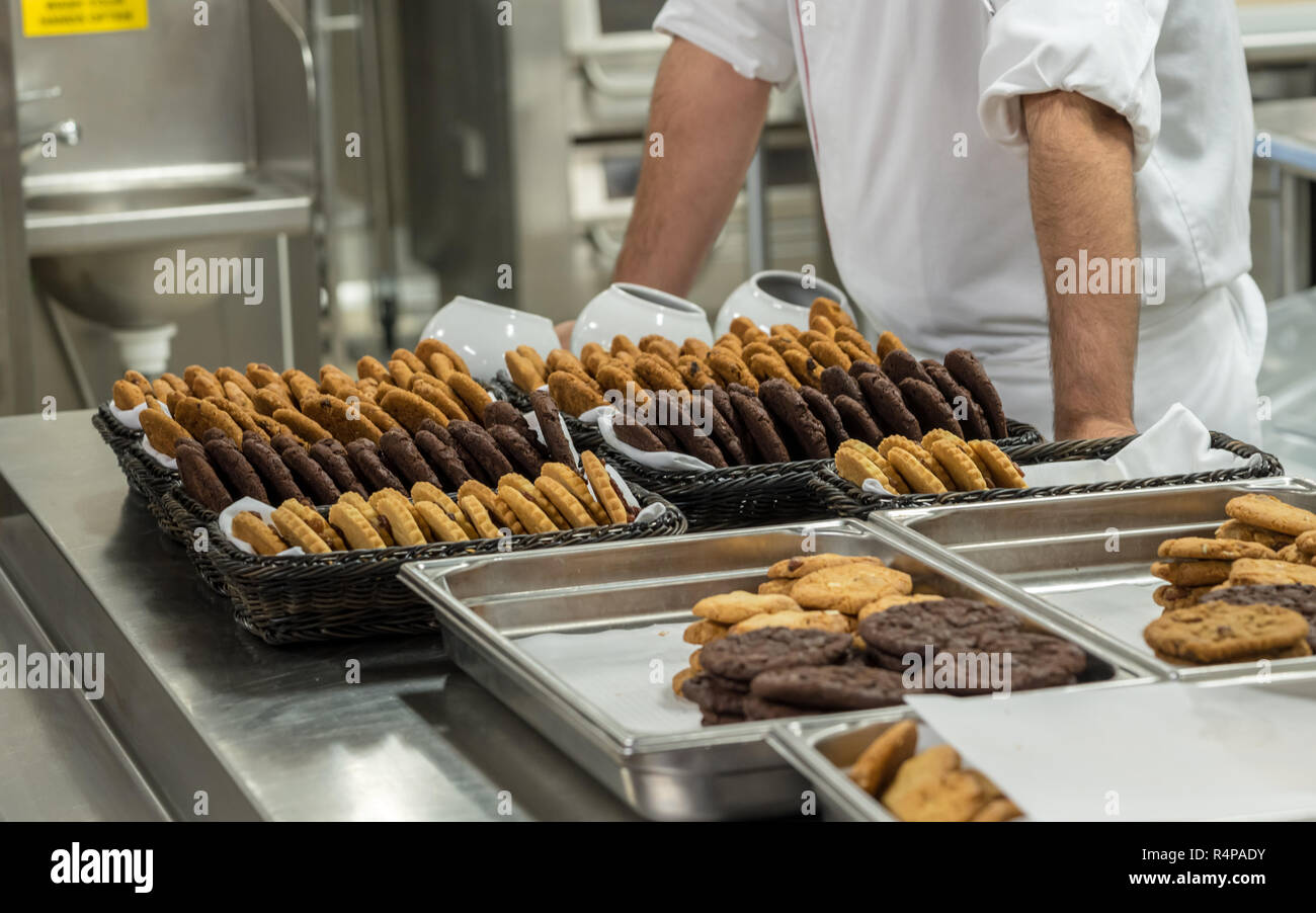 Commercial snack hi-res stock photography and images - Alamy