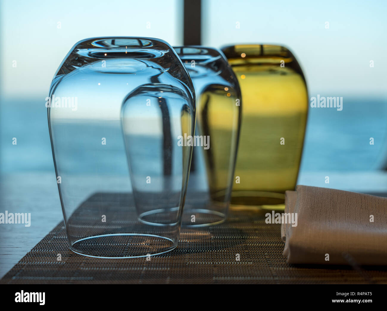 Shipboard dining hi-res stock photography and images - Alamy