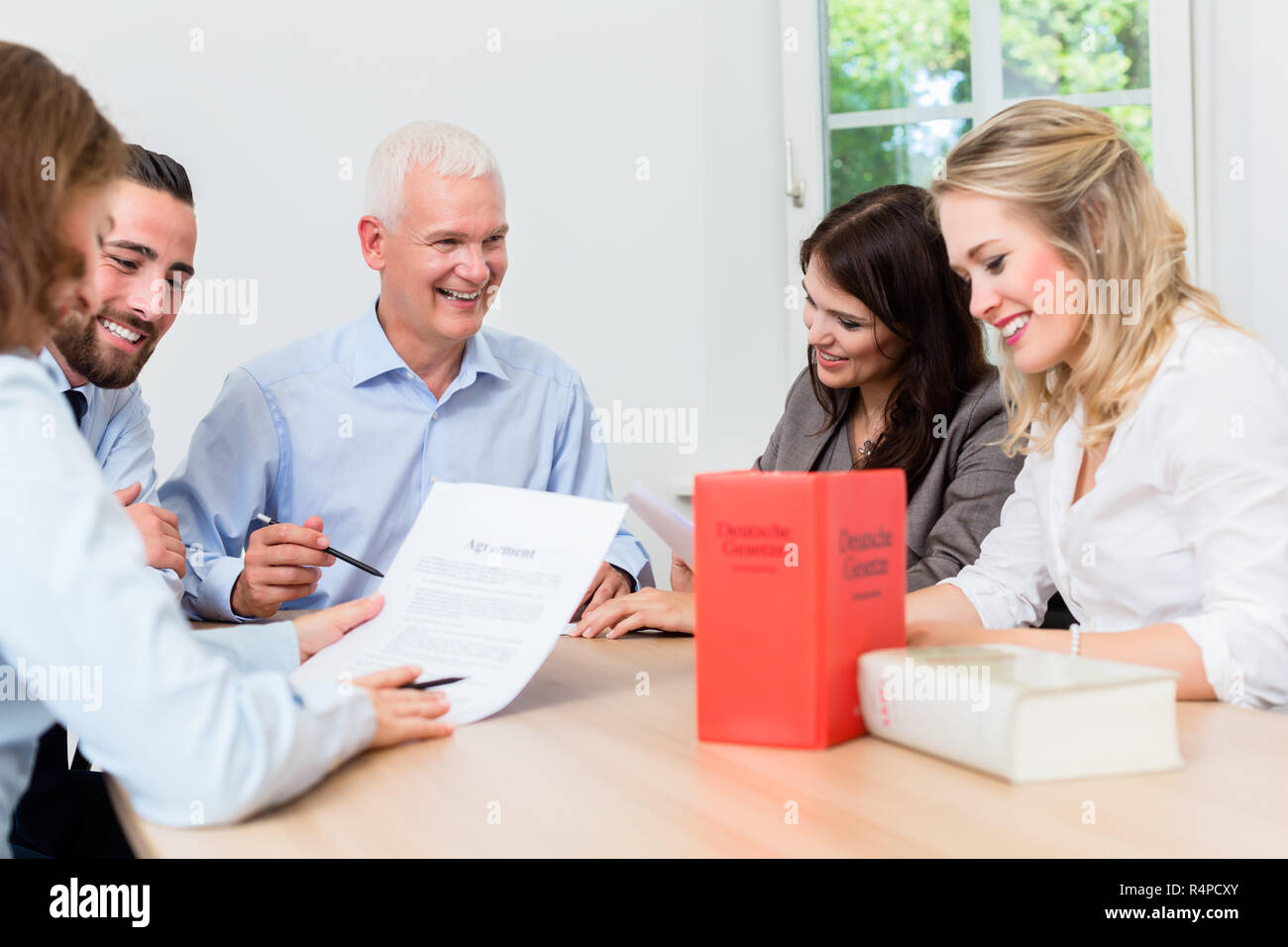 Negotiating book hi-res stock photography and images - Alamy