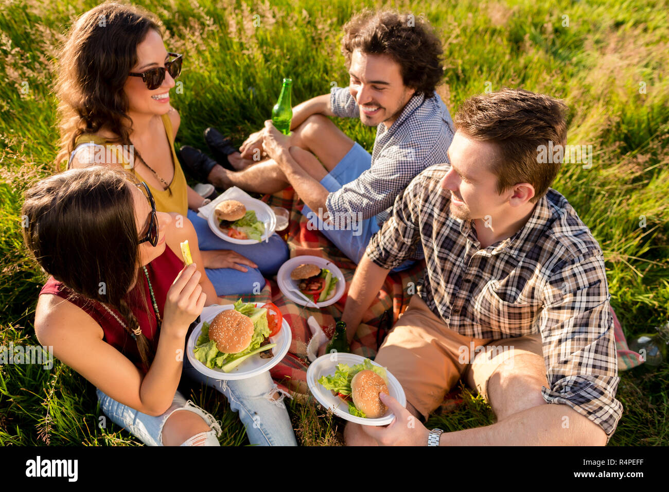 Burger bar boys hi-res stock photography and images - Alamy