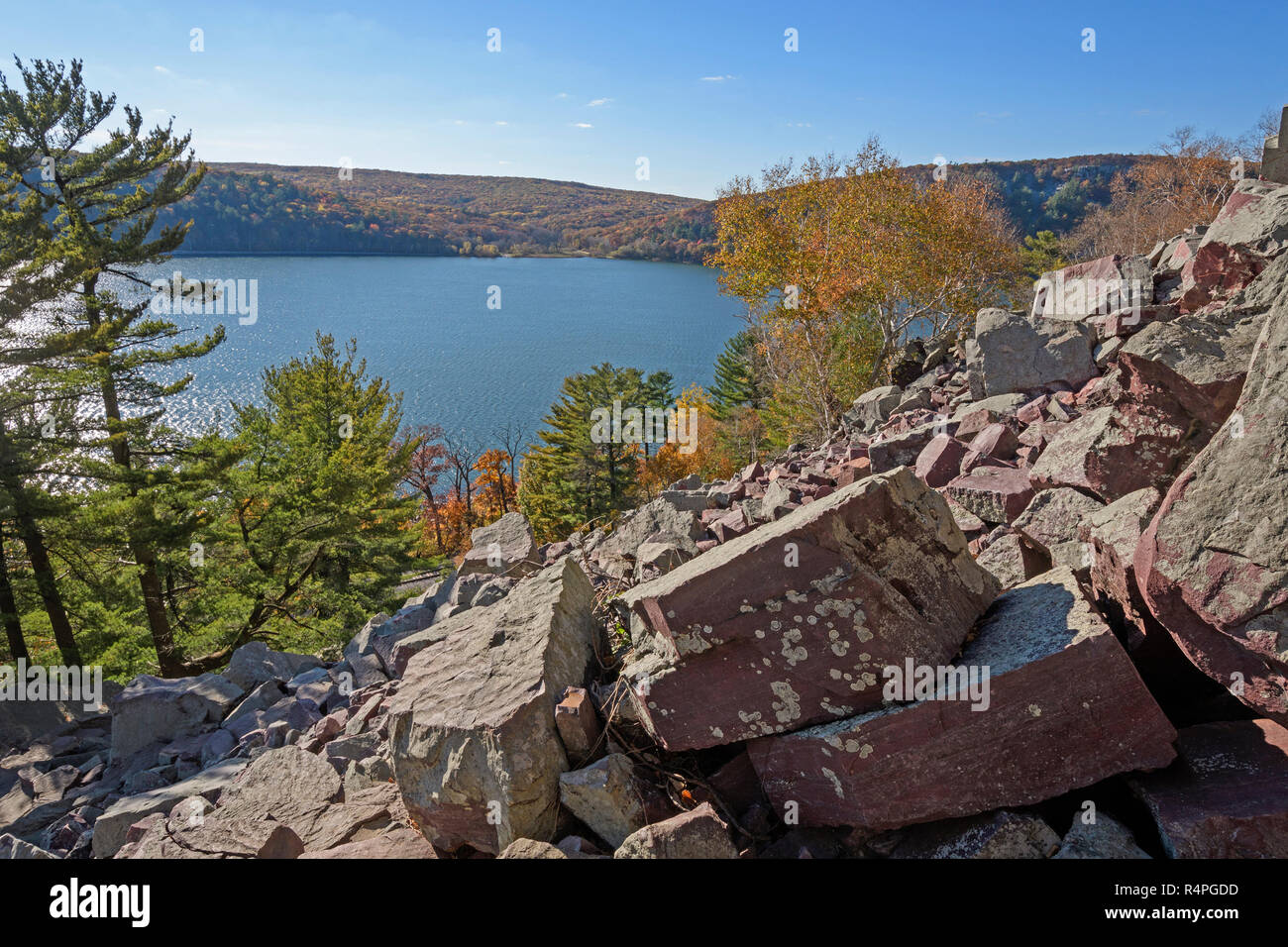 Fall Colors in Rocks and Water Stock Photo - Alamy